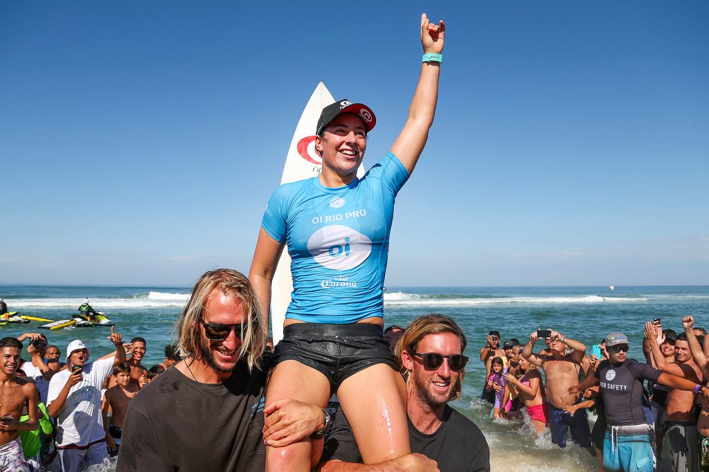 Tyler Wright Triumphs While Owen Catches Fire