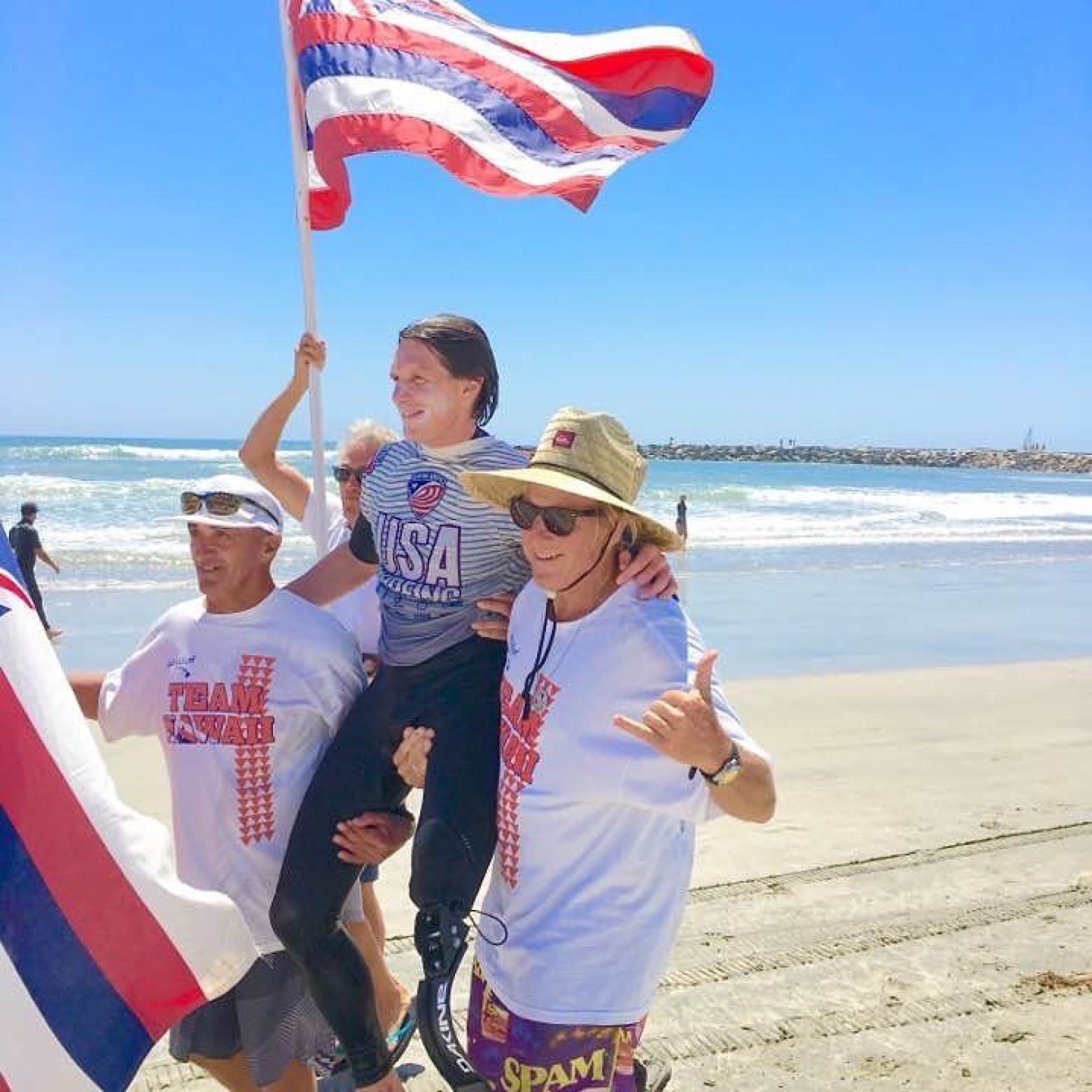 Colin Cook, the USA Surfing Champion with One Leg