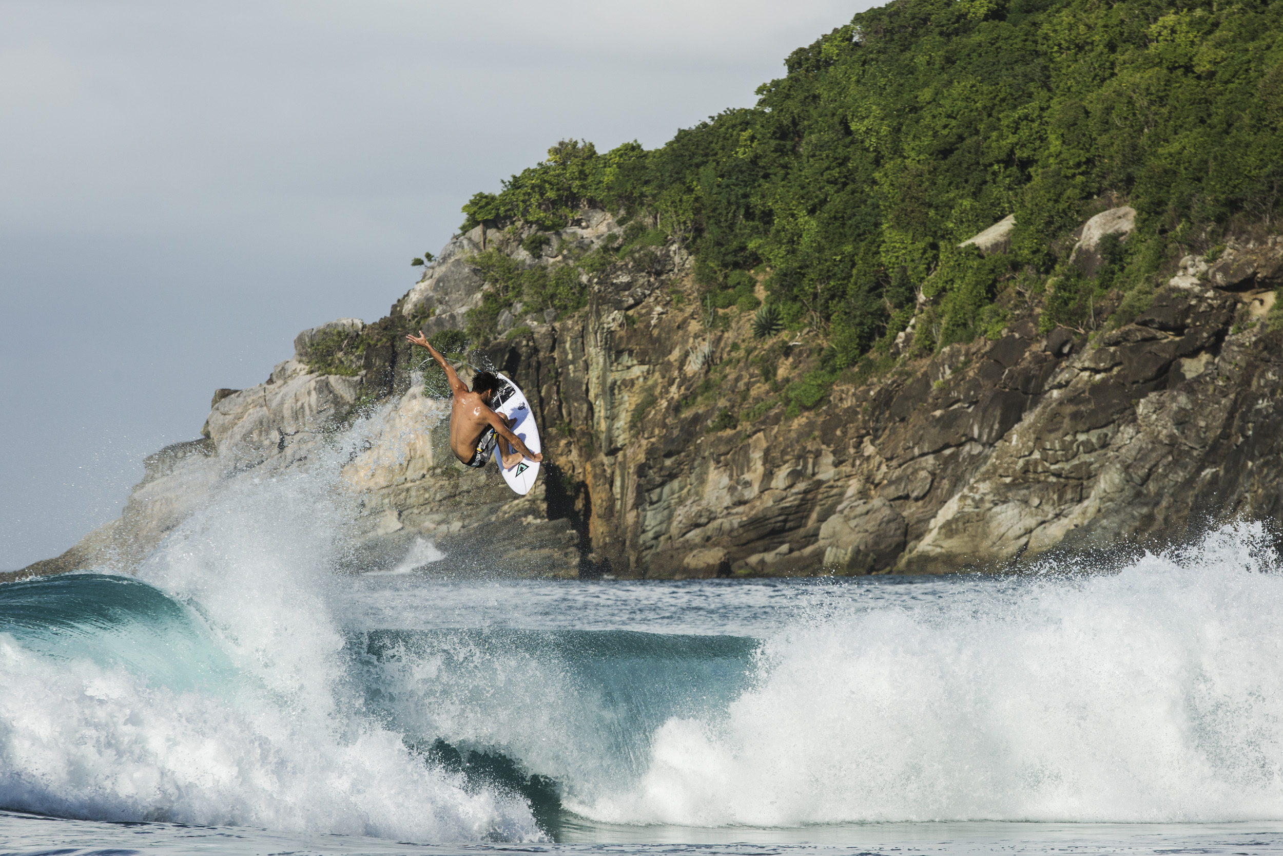 Pedro's Bay - Surfline