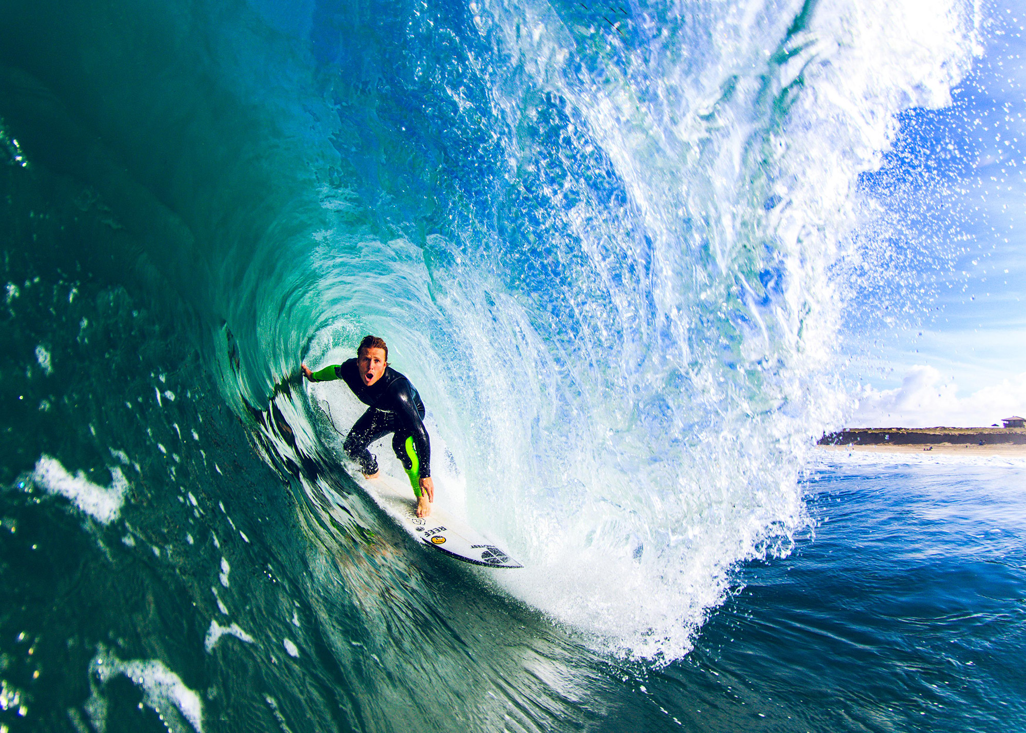 Local Pro: Damian Davila, International Surf Photographer - Surfline