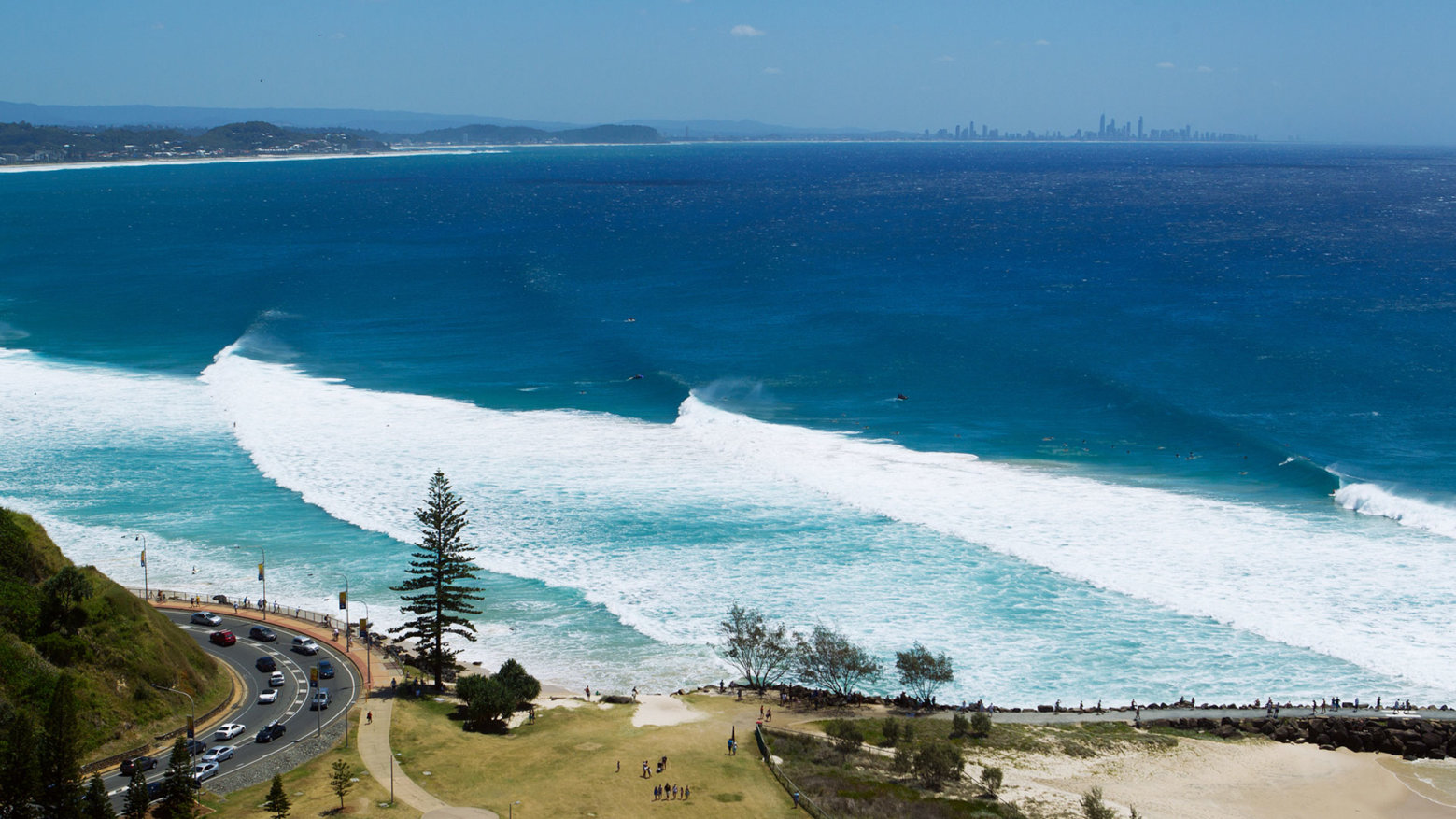 Replay: Cyclone Swell on the Gold Coast