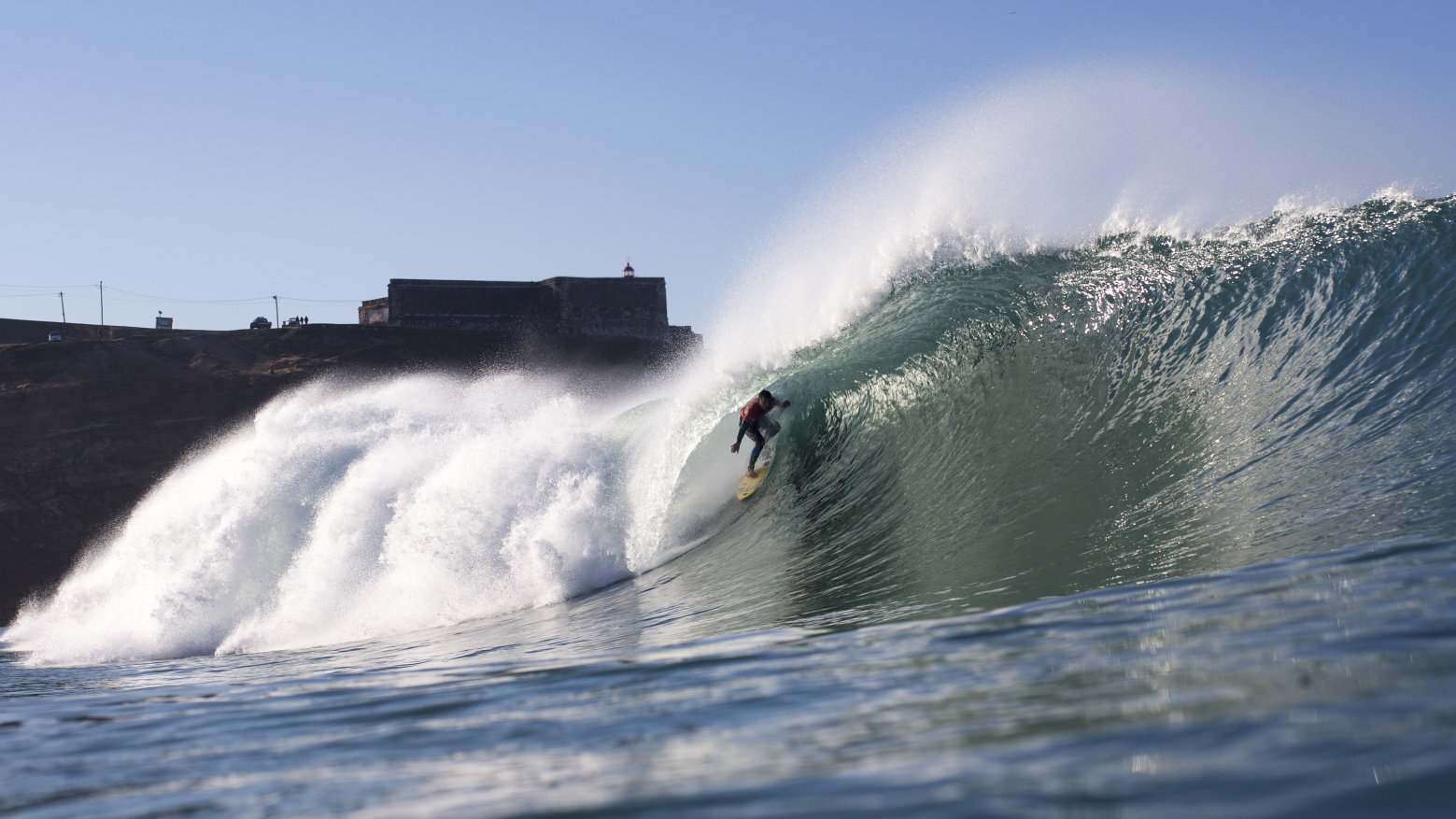 William Aliotti wins Perfect Chapter powered by Reef at Nazare