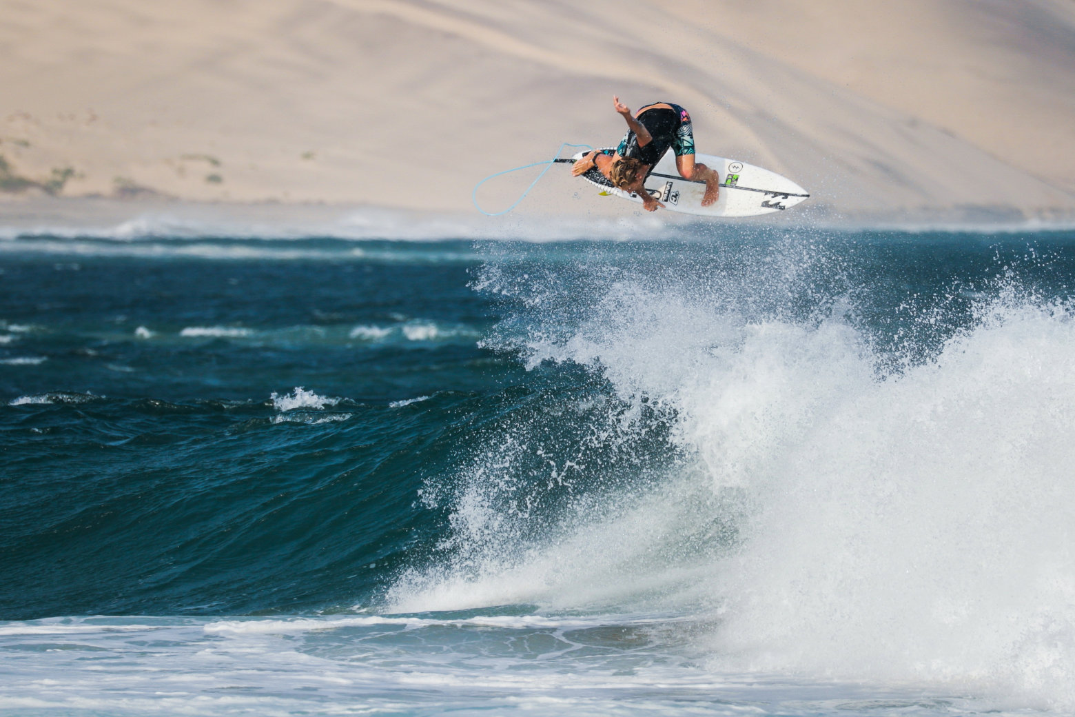Enter the Airlite: Billabong’s Surf-All-Day Boardshort