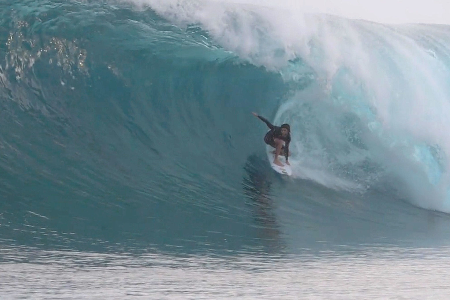 Matt Meola Goes Mental in the Mentawais