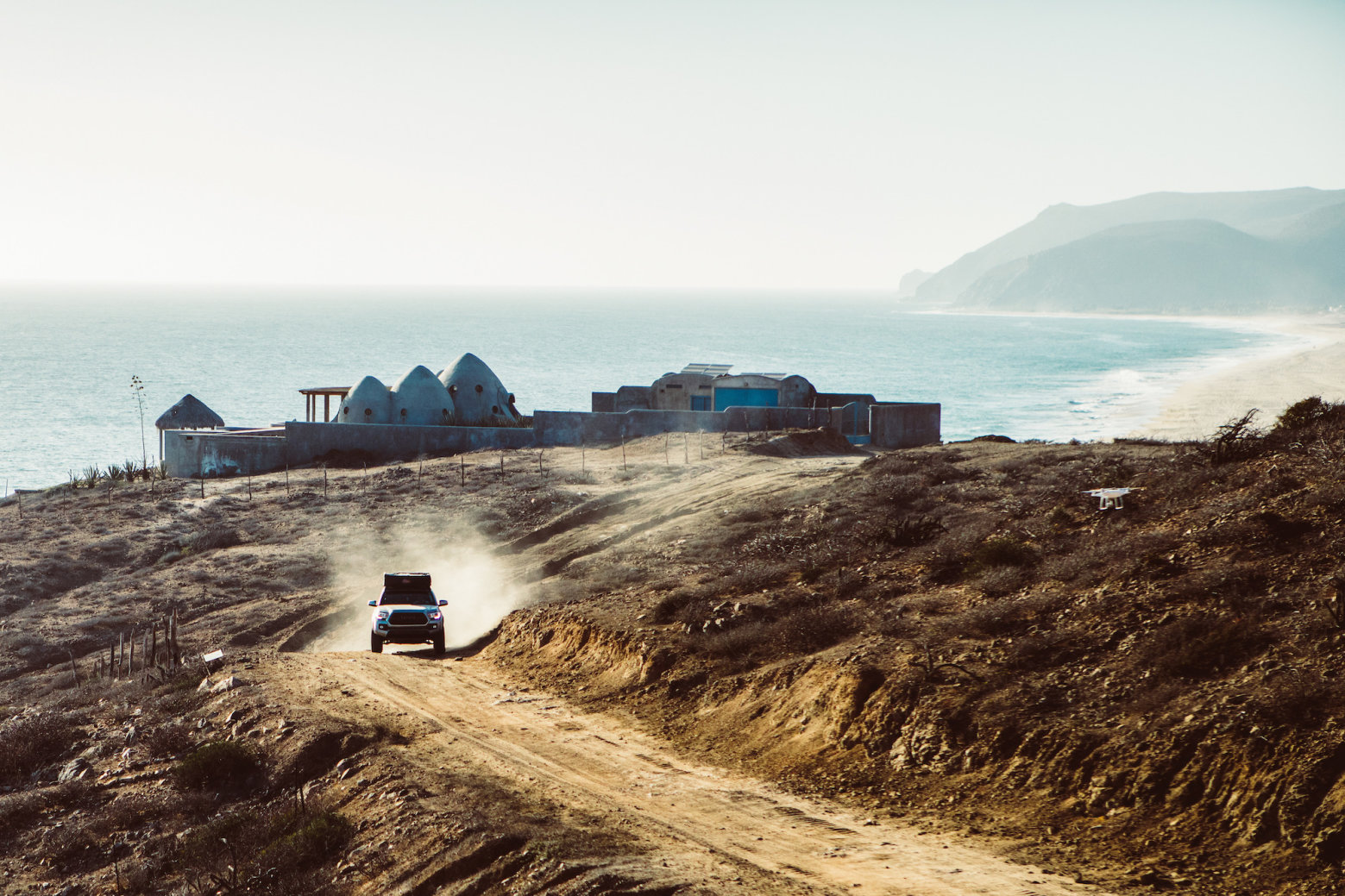 Best Surf Cars: The Ultimate Guide to Trucks, Cars, and Vans for Surfers