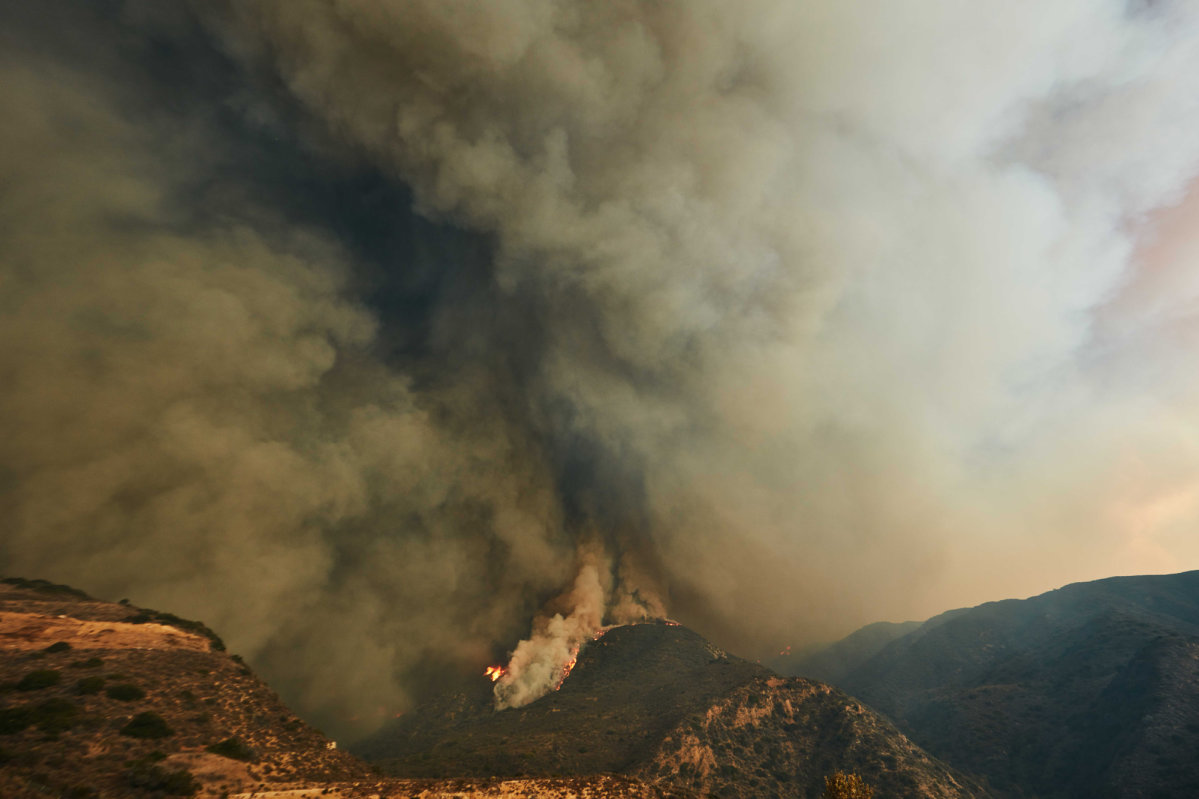 Malibu Fire: "Houses Were Exploding, Just Blowing Up"