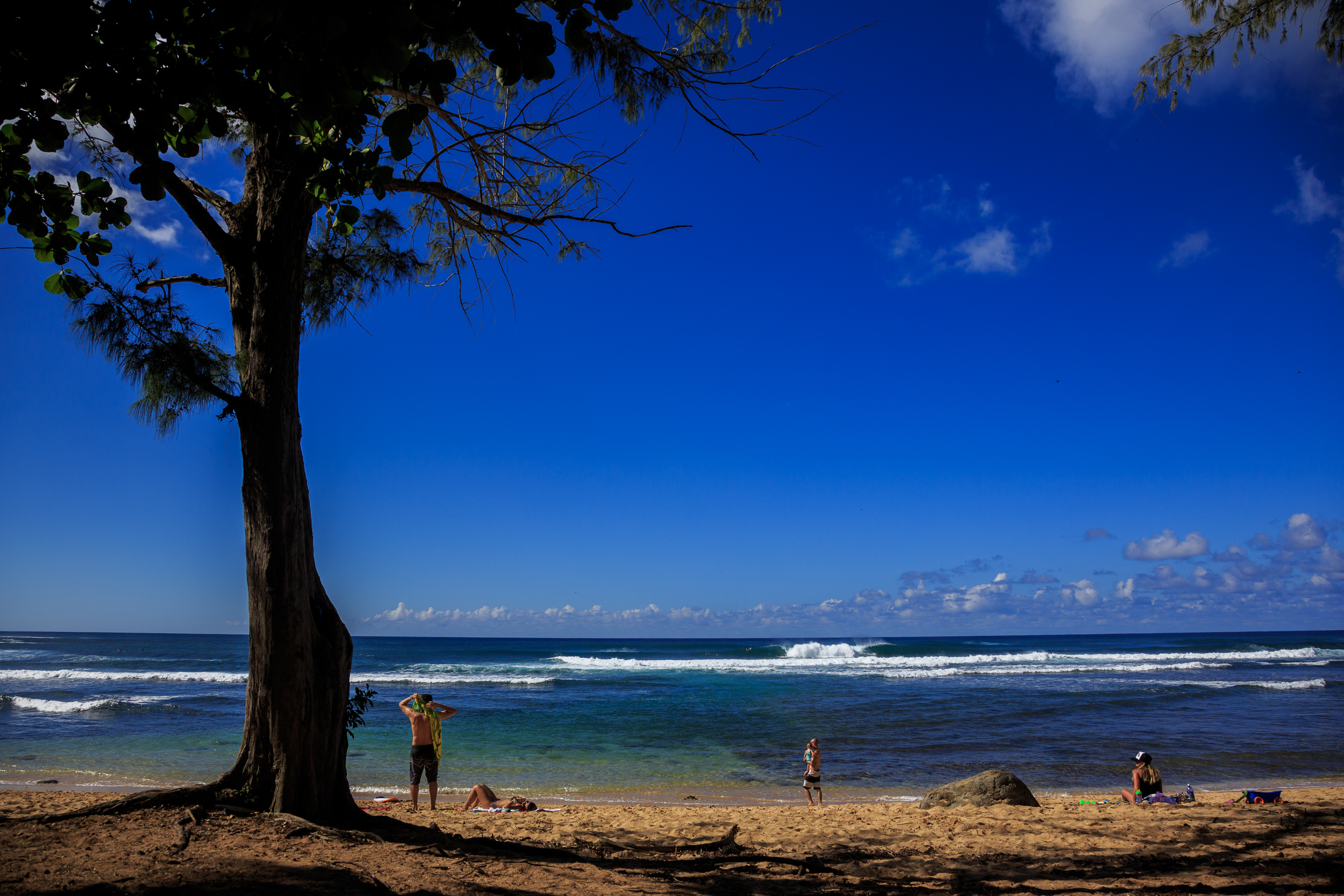 Spot Check: Velzyland Surfing Guide [with HD Photos and Video]