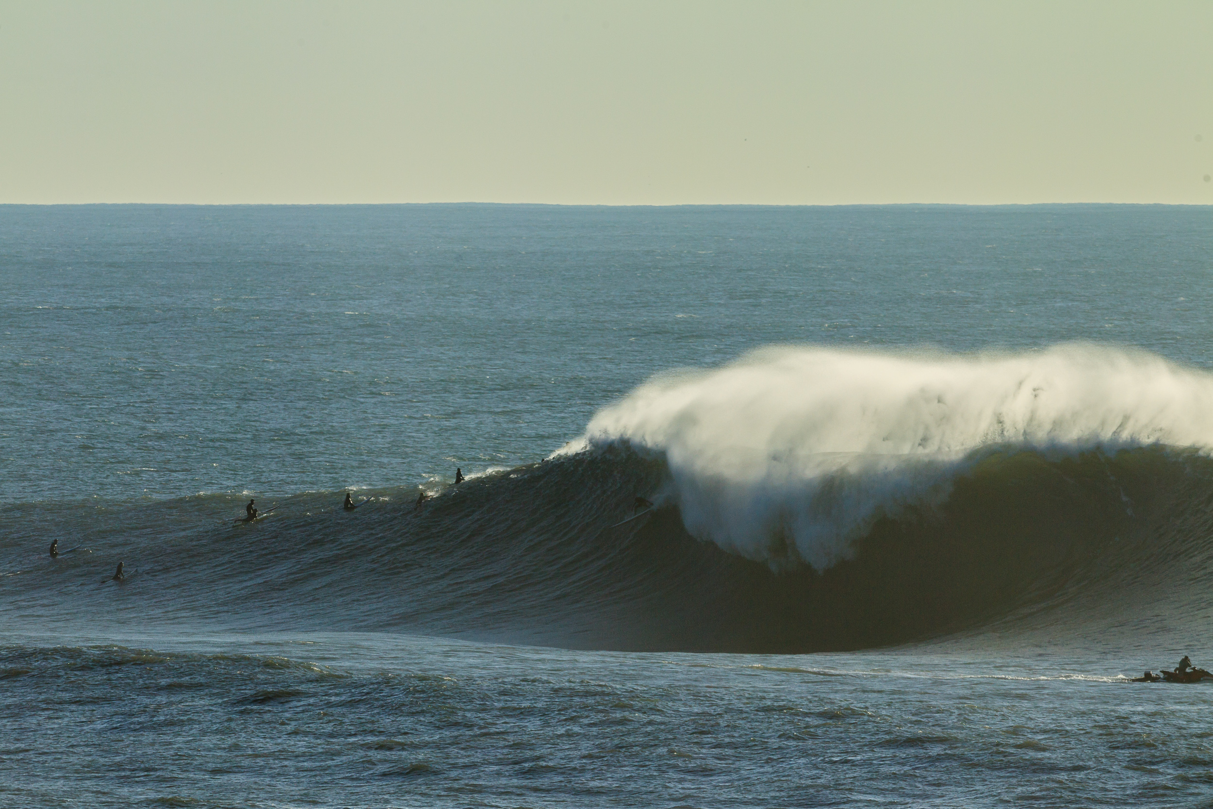 Mechanics of Maverick's: Breaking Down California's Iconic XL Wave