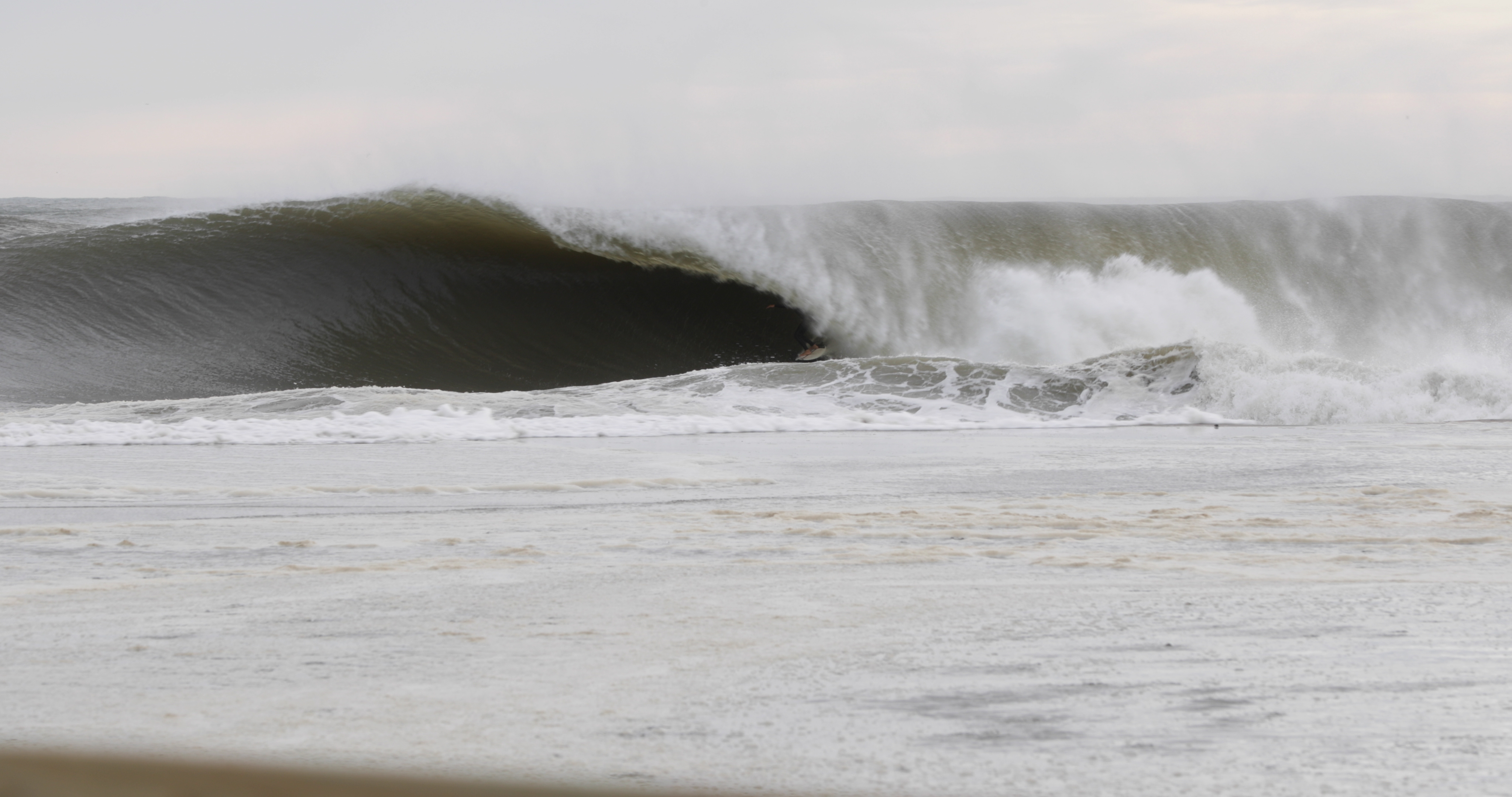 Wave of the Day: Sam Hammer's Heaving New York Pitstop - Surfline