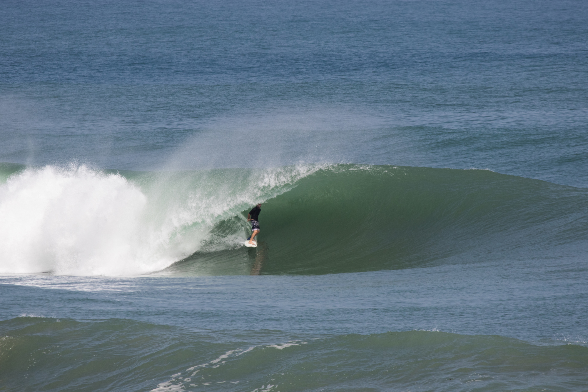 Coastal Low + Blue-Bird High = More Surf for East Coast, Caribbean