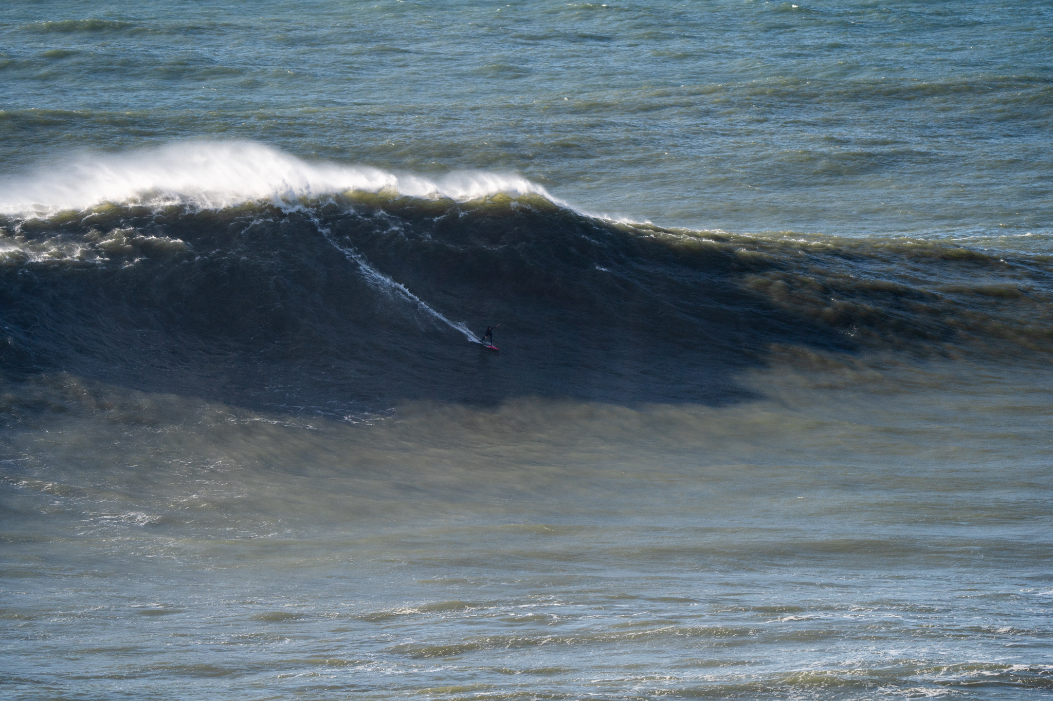 The Biggest Wave Ever Surfed by a Woman - French Female Surfer Justine ...