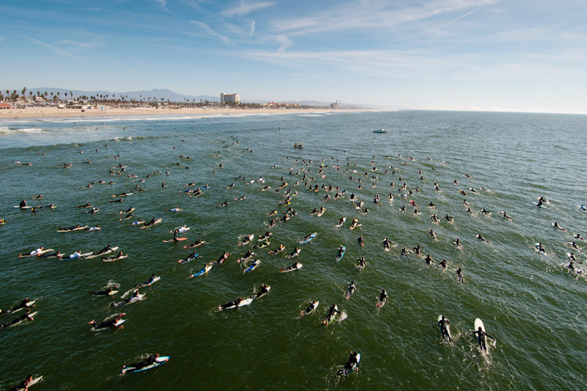 Sean Collins' Paddleout at the HB Pier