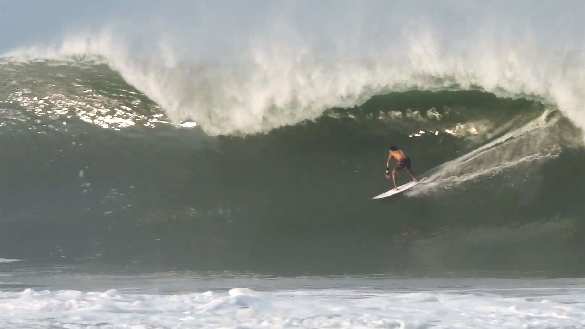Wave of the Day: Ian Gentil, Mainland Mexico