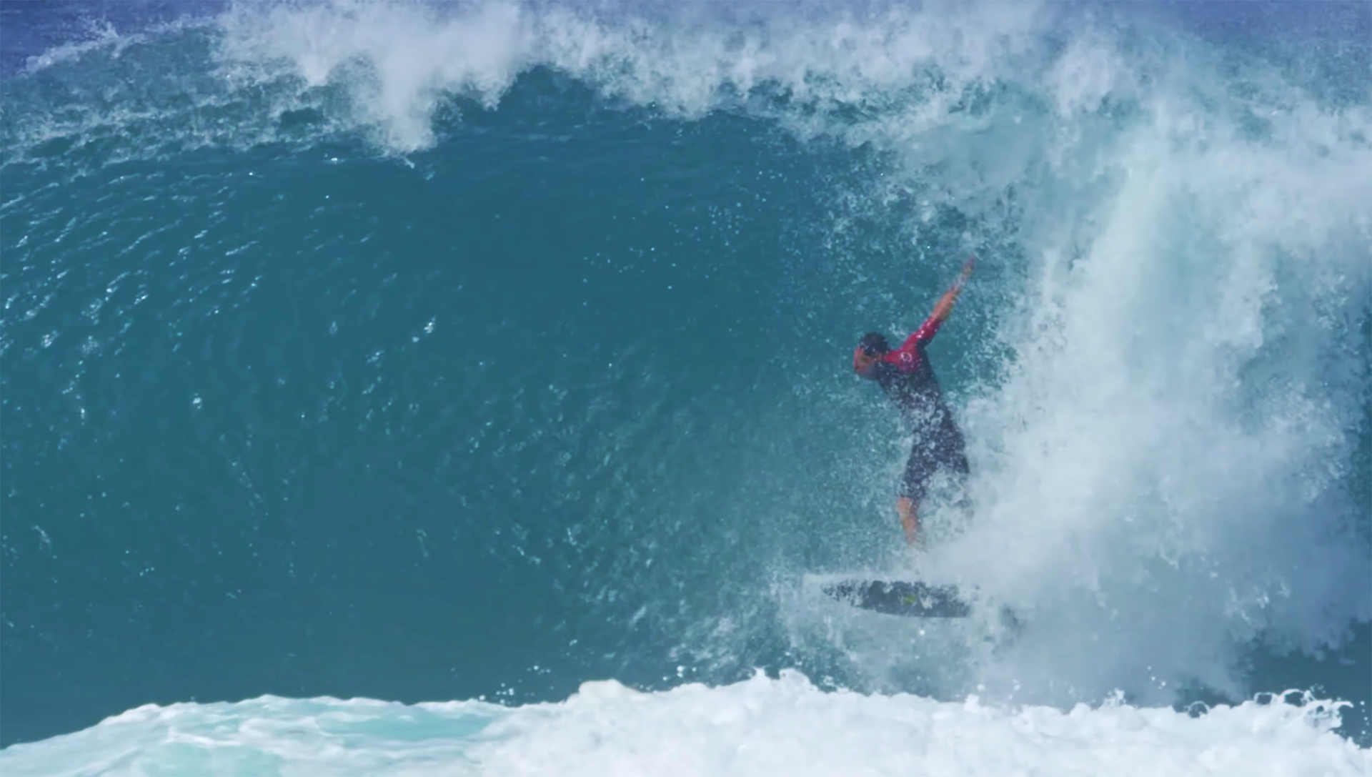 Zeke Lau Relives Some of his Scariest North Shore Moments - Surfline