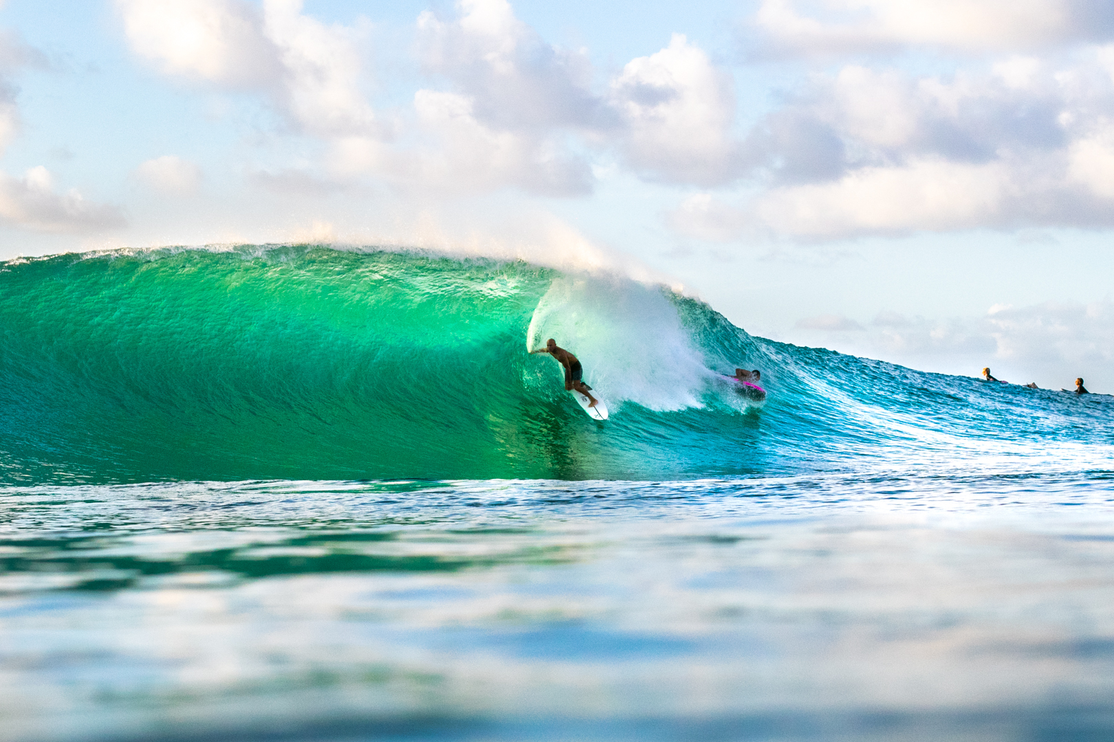 Offseason West Swell En Route to Hawaii