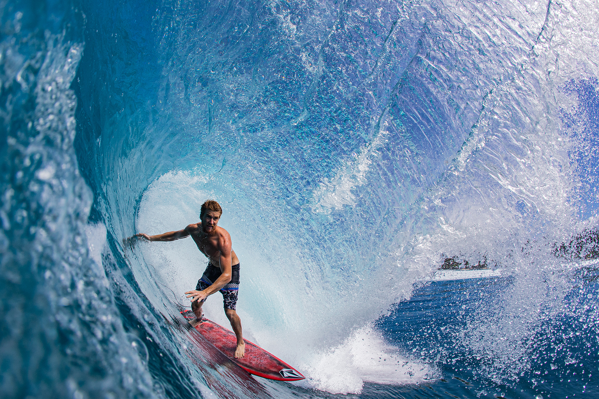 How to Take the Cheapest Surf Trip Ever