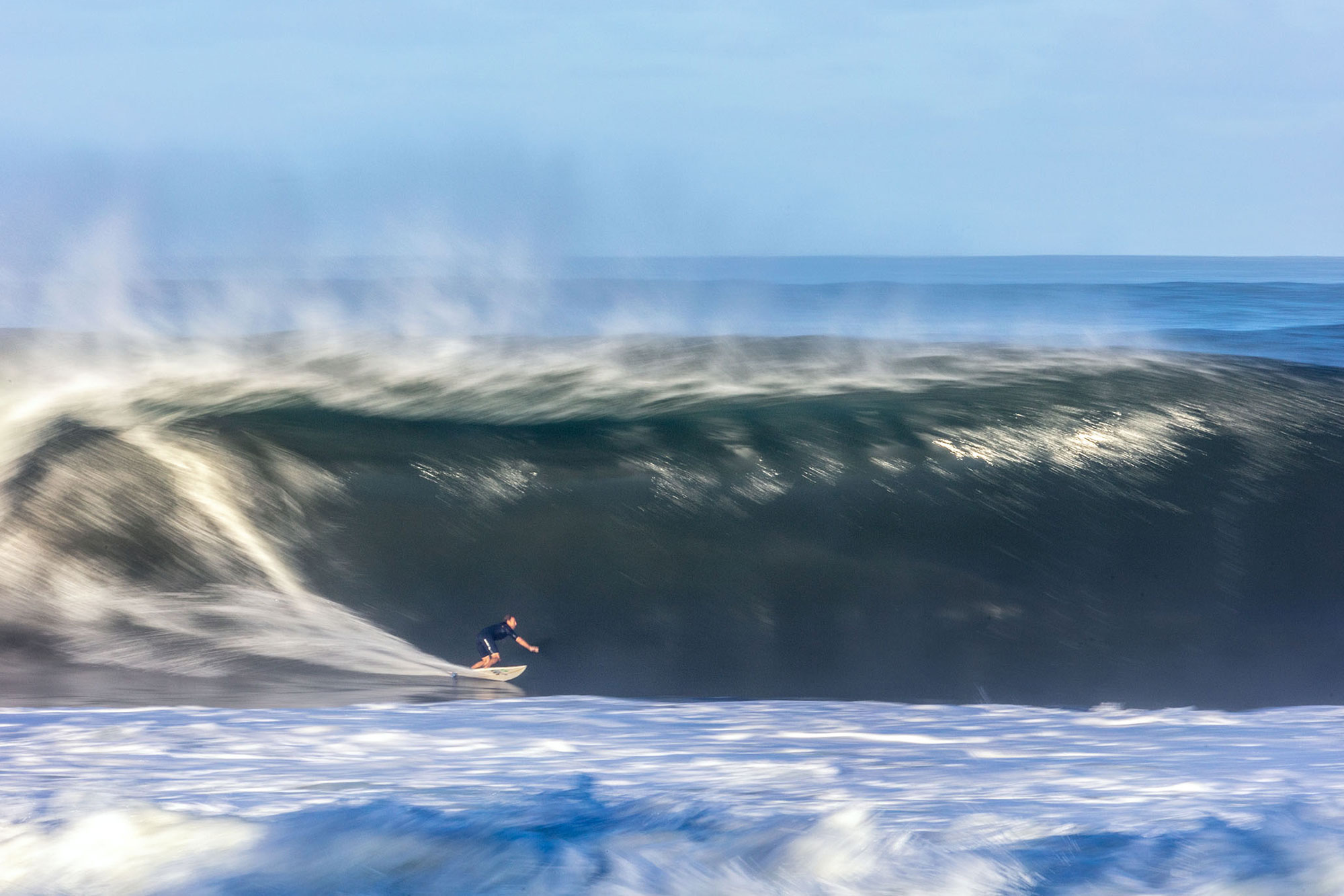 Gallery: Shootout Swell Lights Up Pipeline