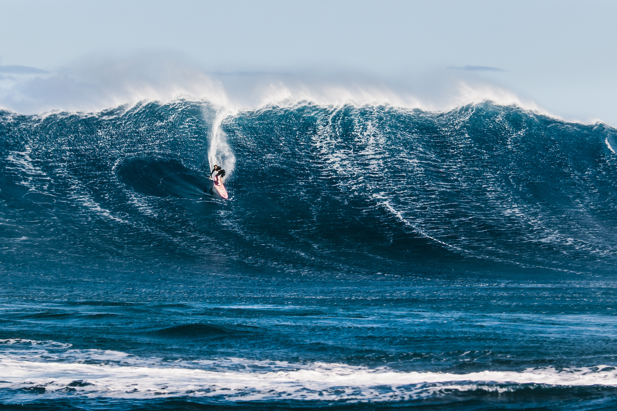 Red Bull Magnitude: Outer Reefs, Waimea, and Jaws Light Up