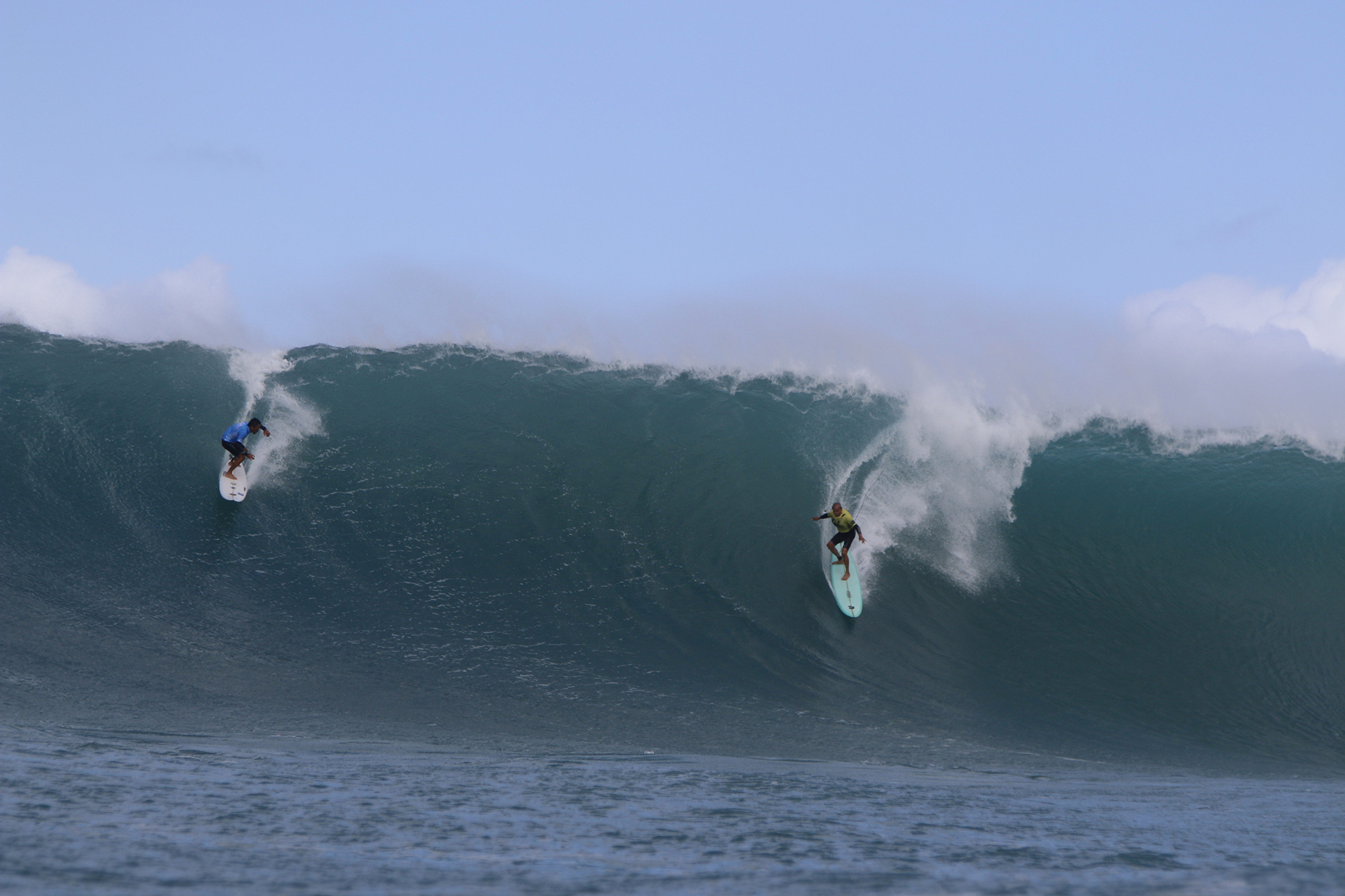 Jamie Mitchell and Jake Maki Win the 2021-22 Eddie Aikau Wave of the ...