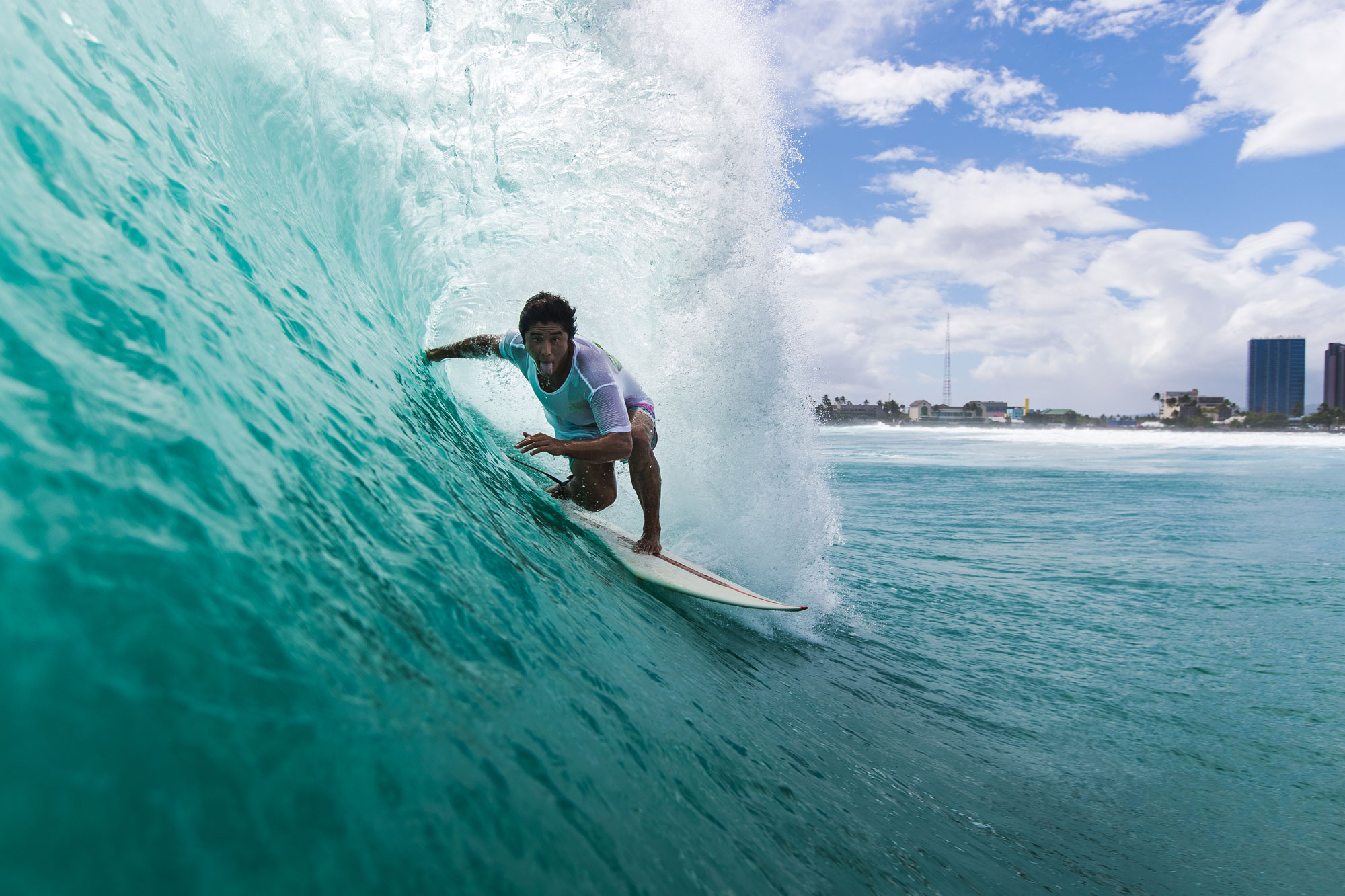 Oahu's North Shore: "Goodbye, Winter!"; South Shore: "Hello Summer!"