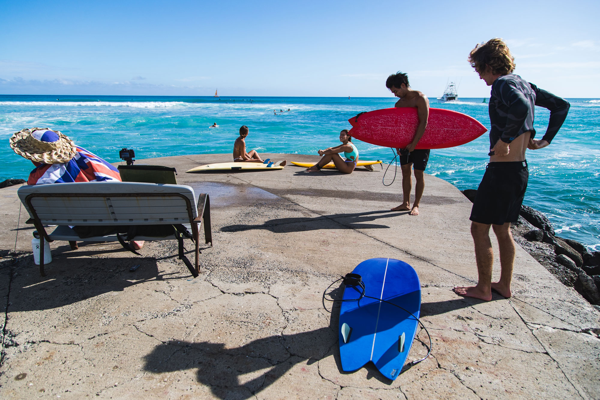 Oahu's North Shore: "Goodbye, Winter!"; South Shore: "Hello Summer!"