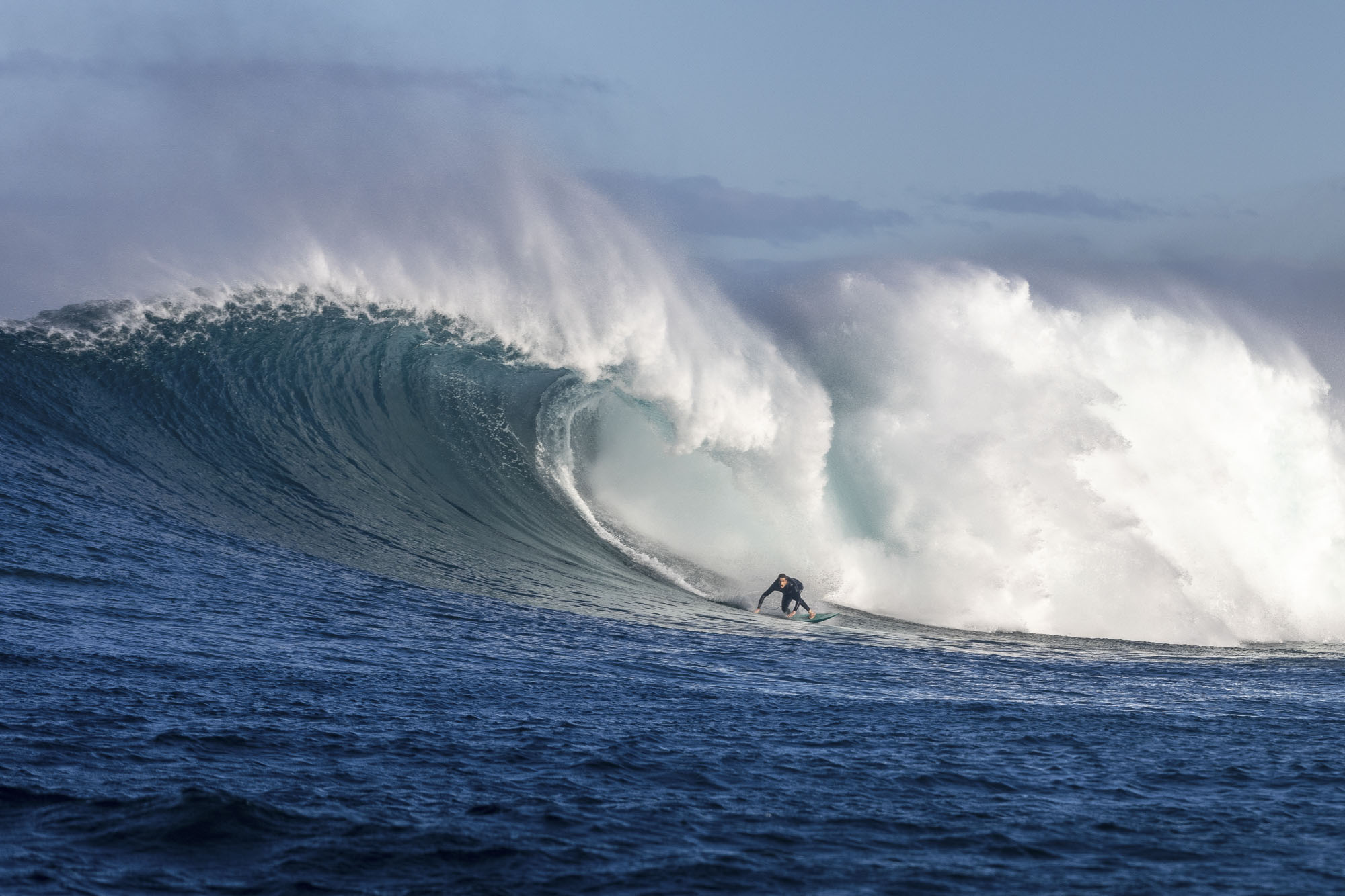 "No-One Surfs The Goon!"
