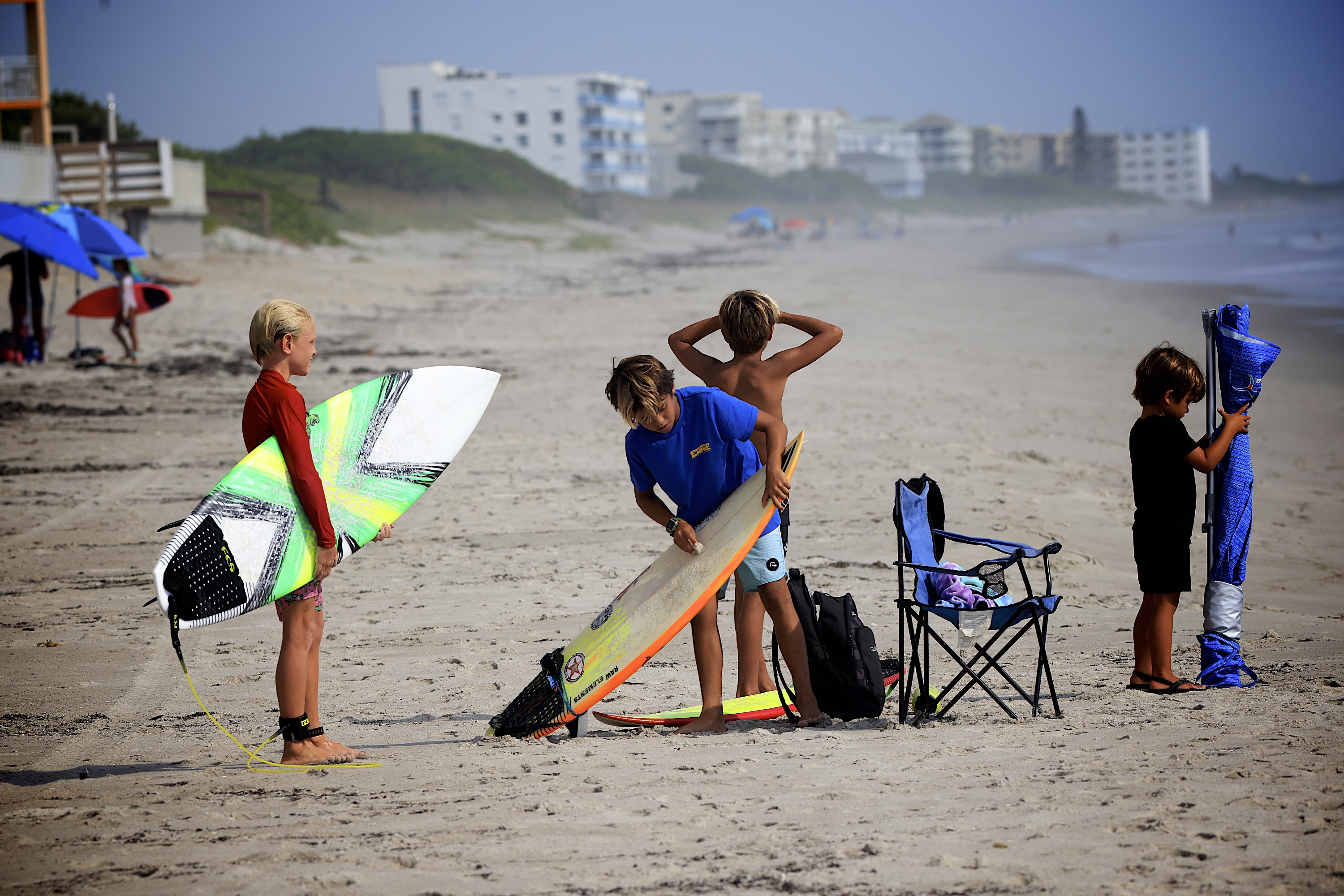 The Tropical Tandem of Danielle and Earl