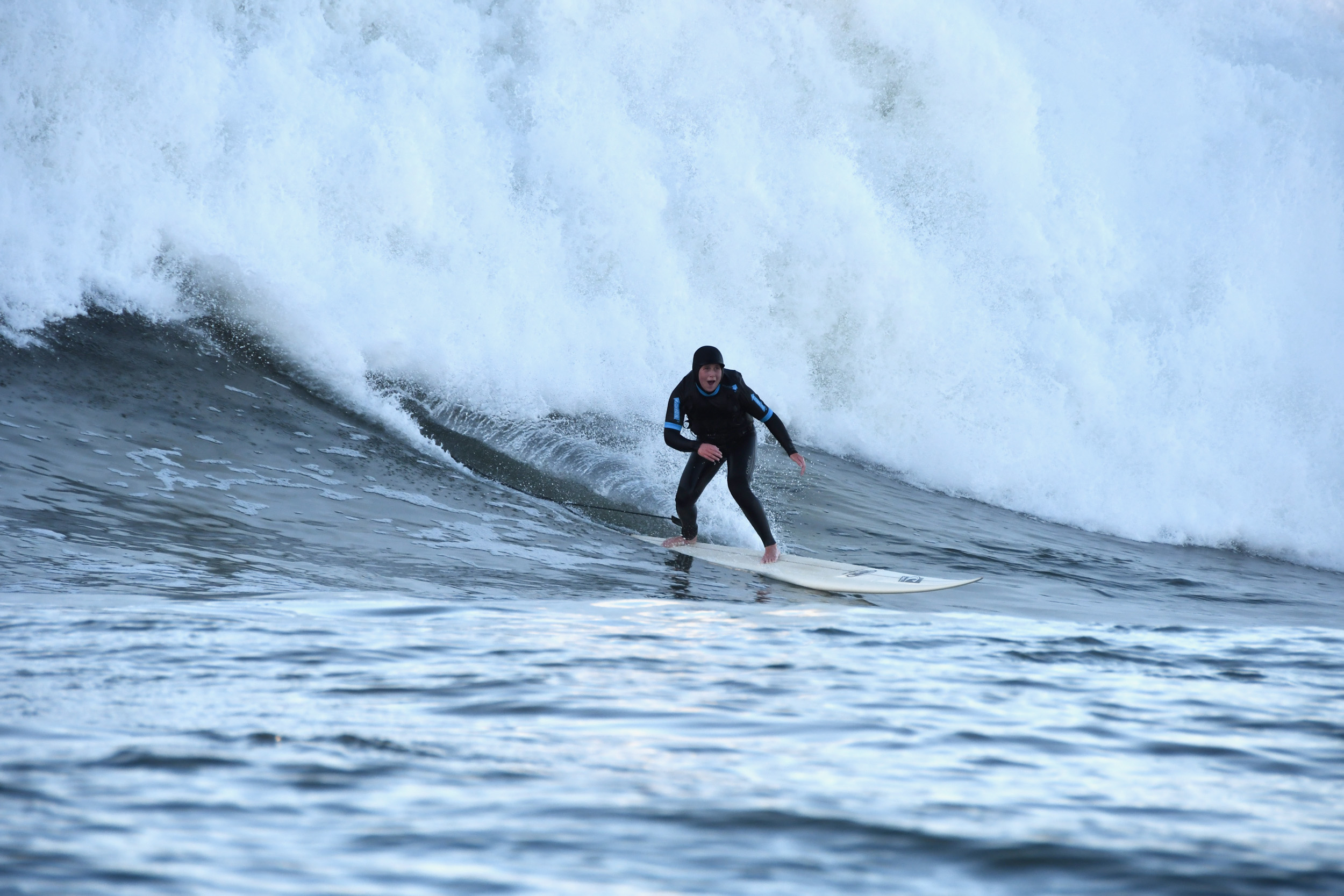 16-Year-Old Zoe Chait’s First Wave at Maverick’s