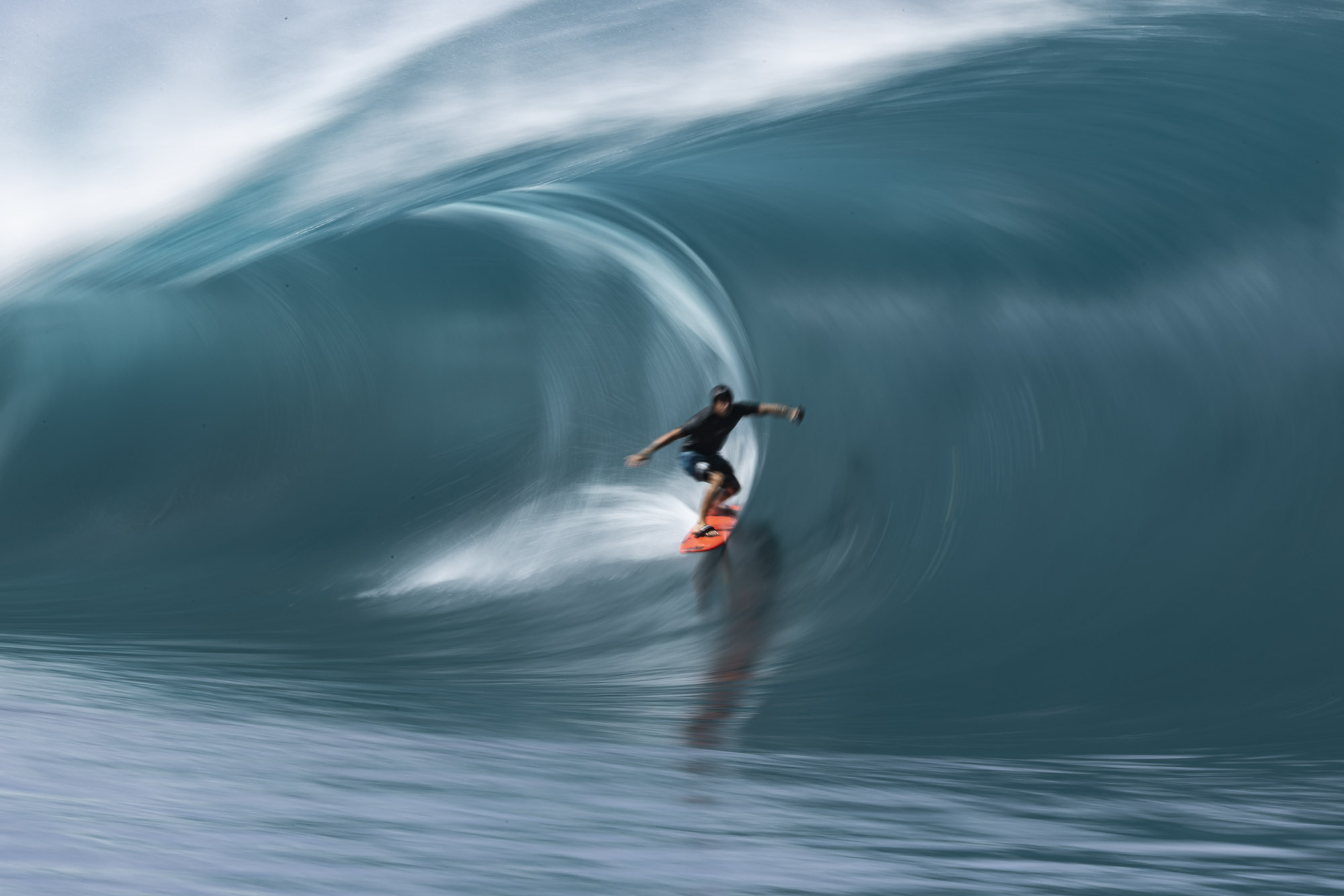 Big Wave Surfers’ Fund Awards Financial Support for Teahupoo Mega-Swell