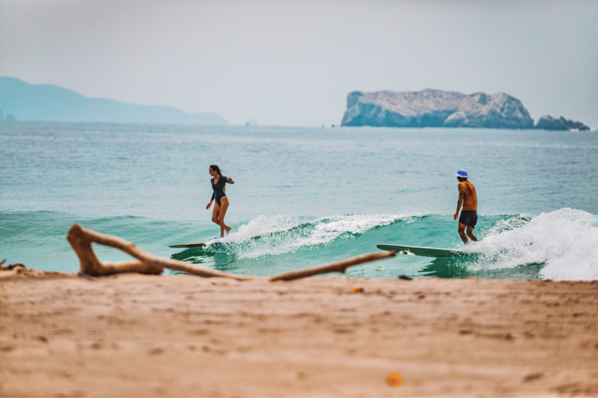 Maoi Oceano One Piece Rashguard Review: Doing It All In Style