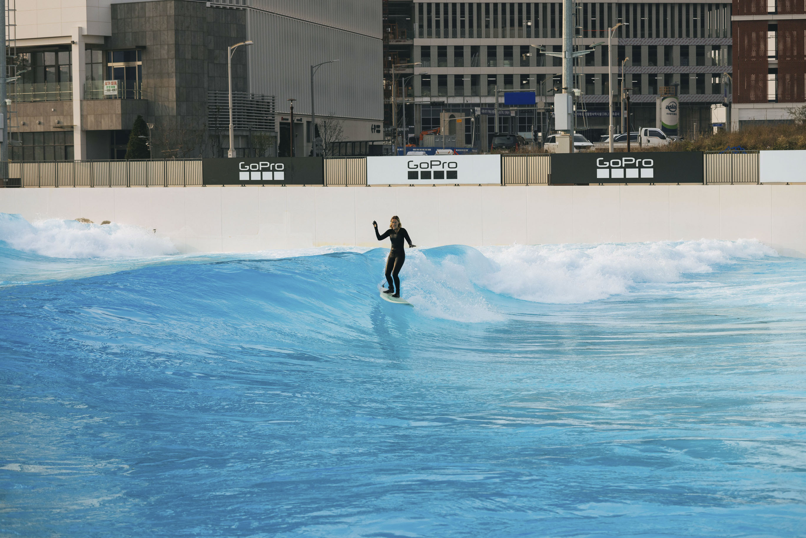 Cait Miers: 14 Countries In Nine Months