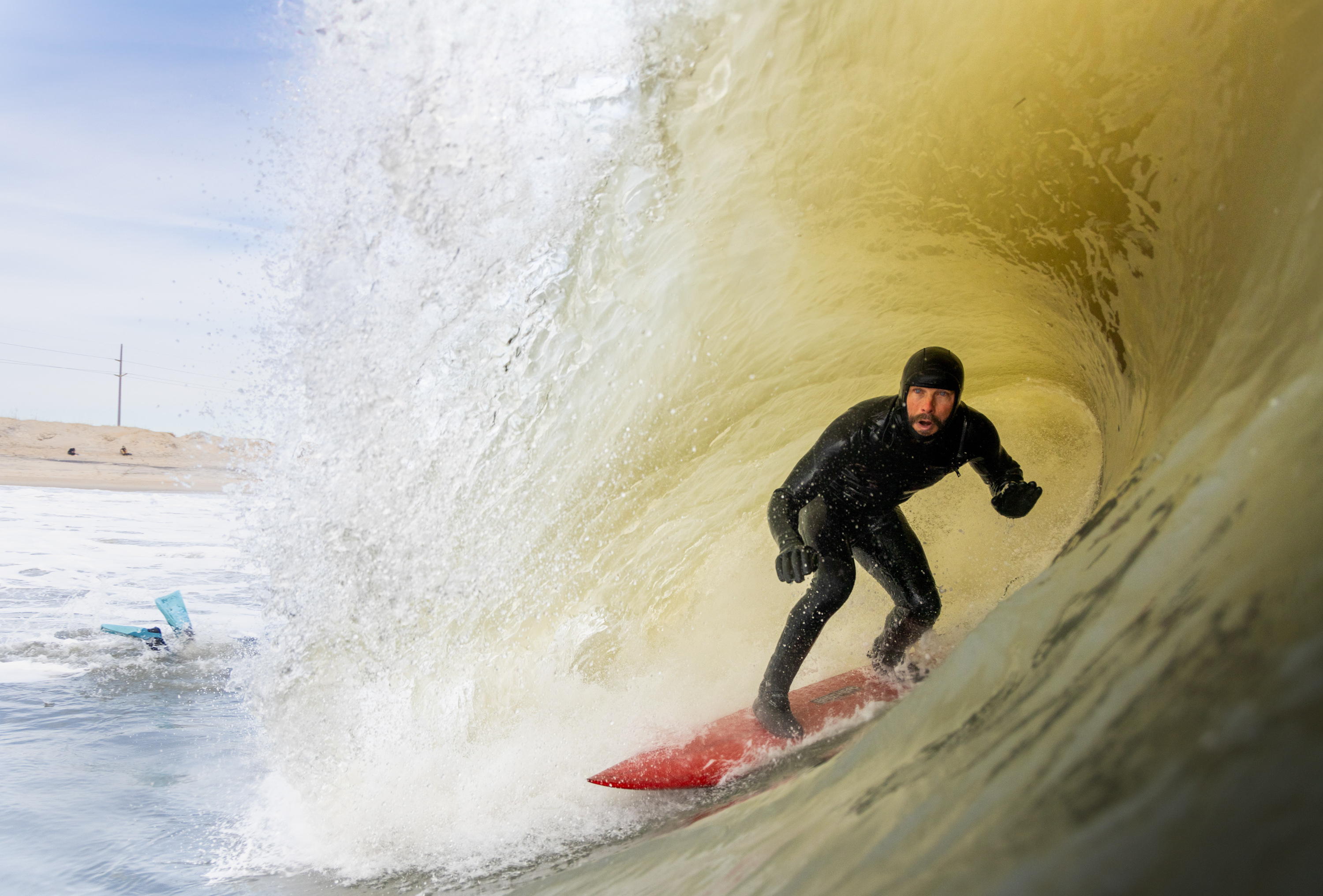Update: A Full Weekend of Waves for East Coast, Caribbean