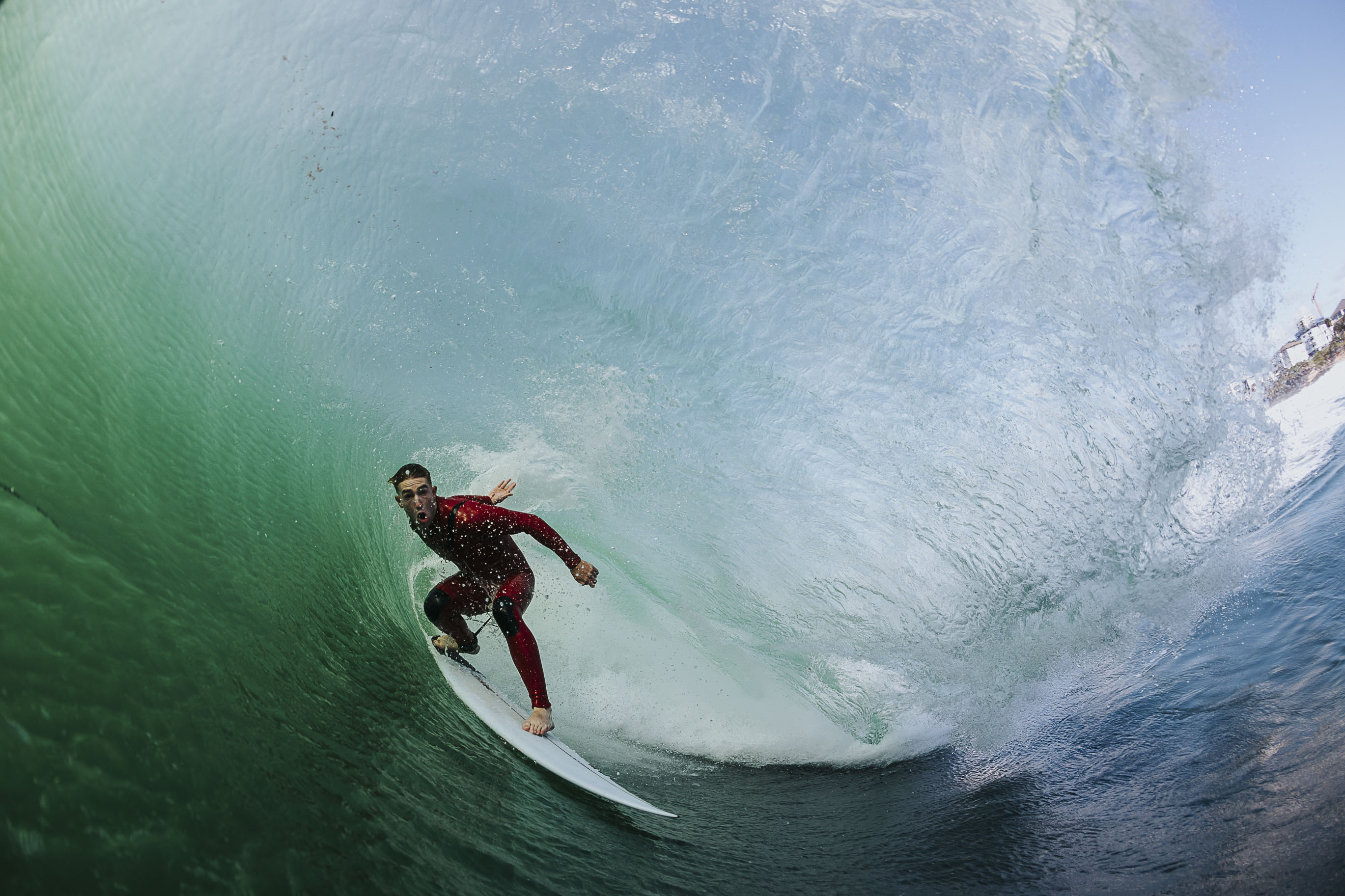 “The Ocean Beat Me”: Autumn Offshores in Australia