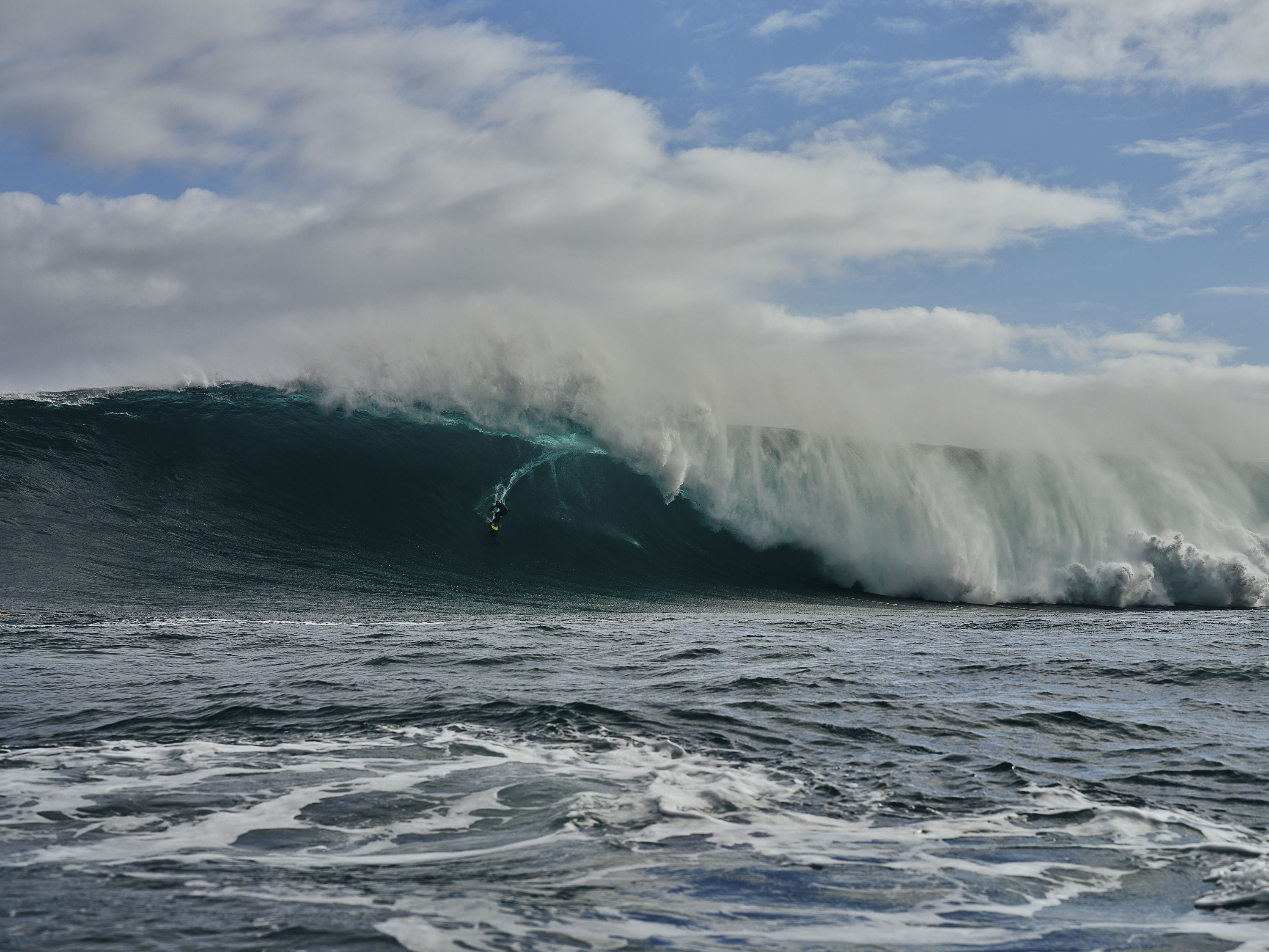 WA: The Rawness And The Bombie
