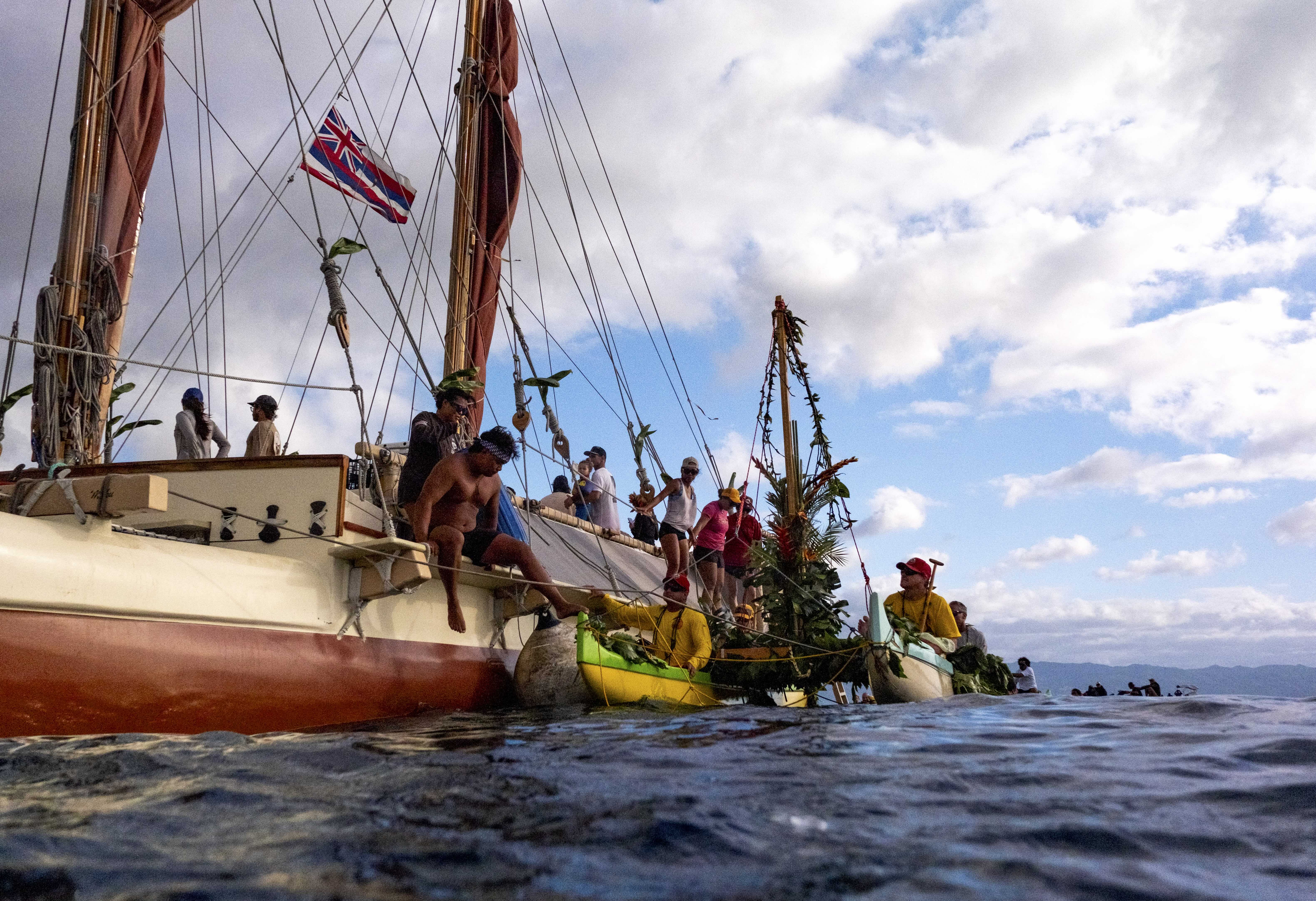 Tamayo Perry Celebrated in North Shore Paddleout