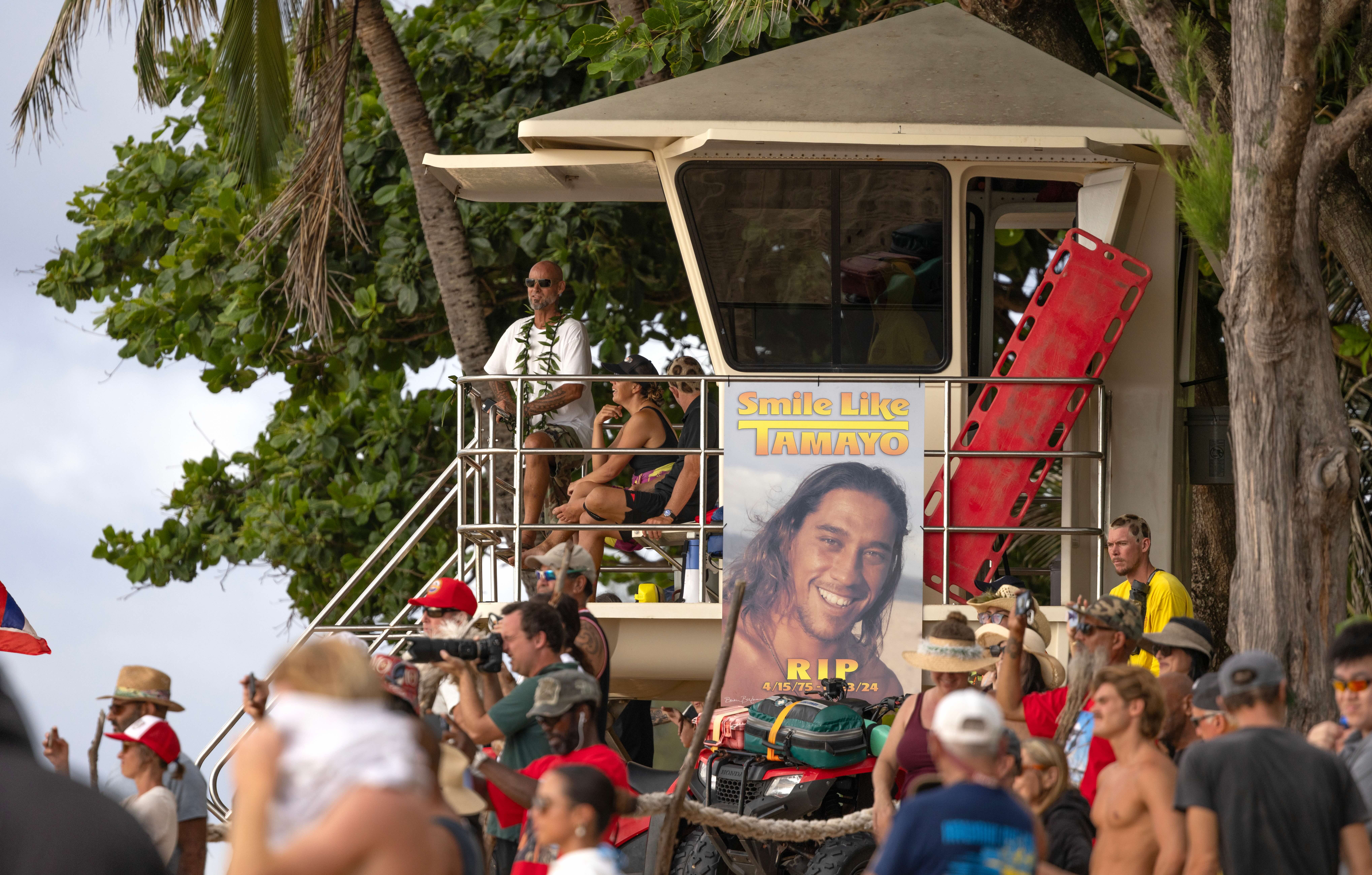 Tamayo Perry Celebrated in North Shore Paddleout