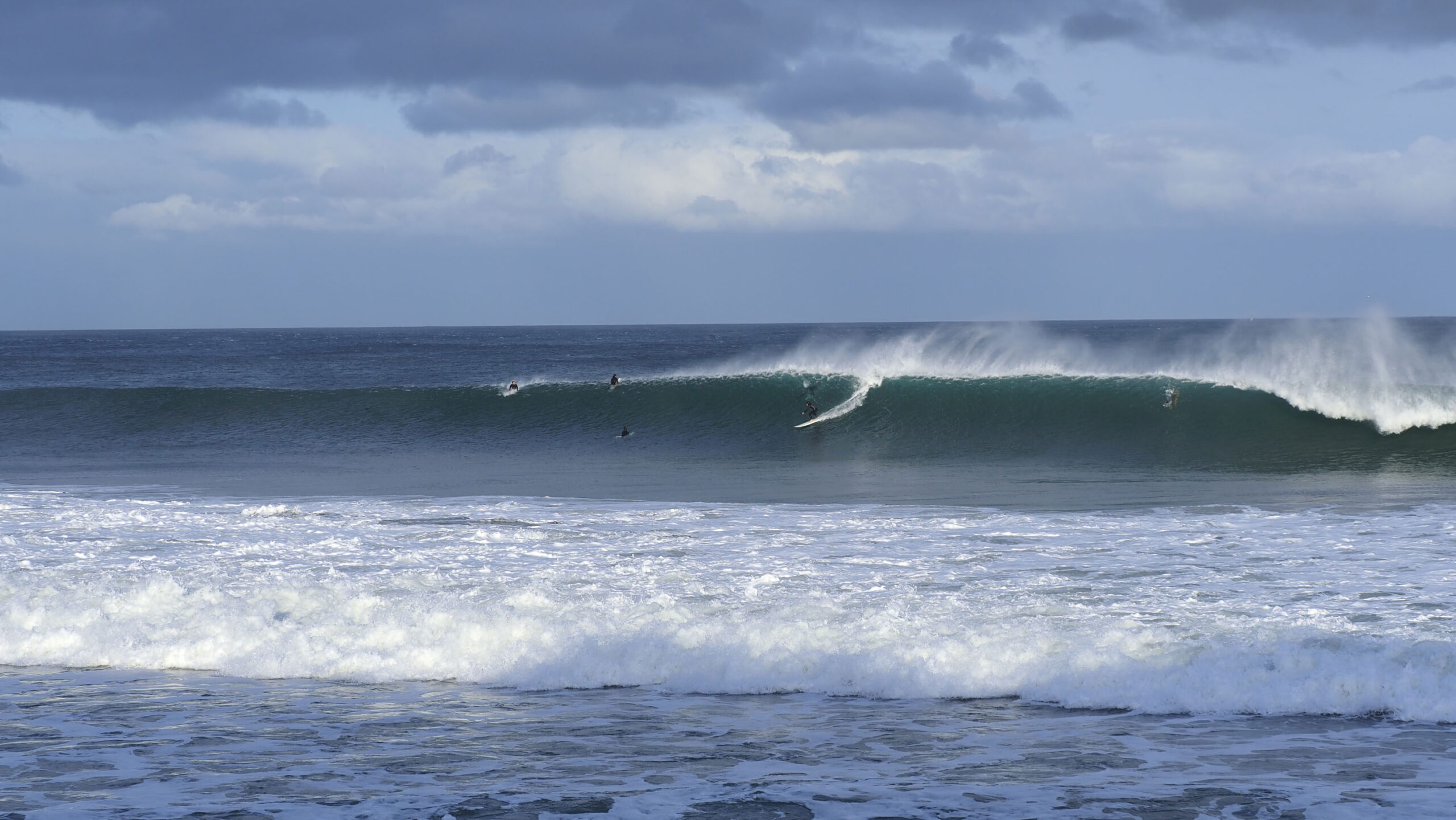 Update: Another Swell Surge For Vic on Monday
