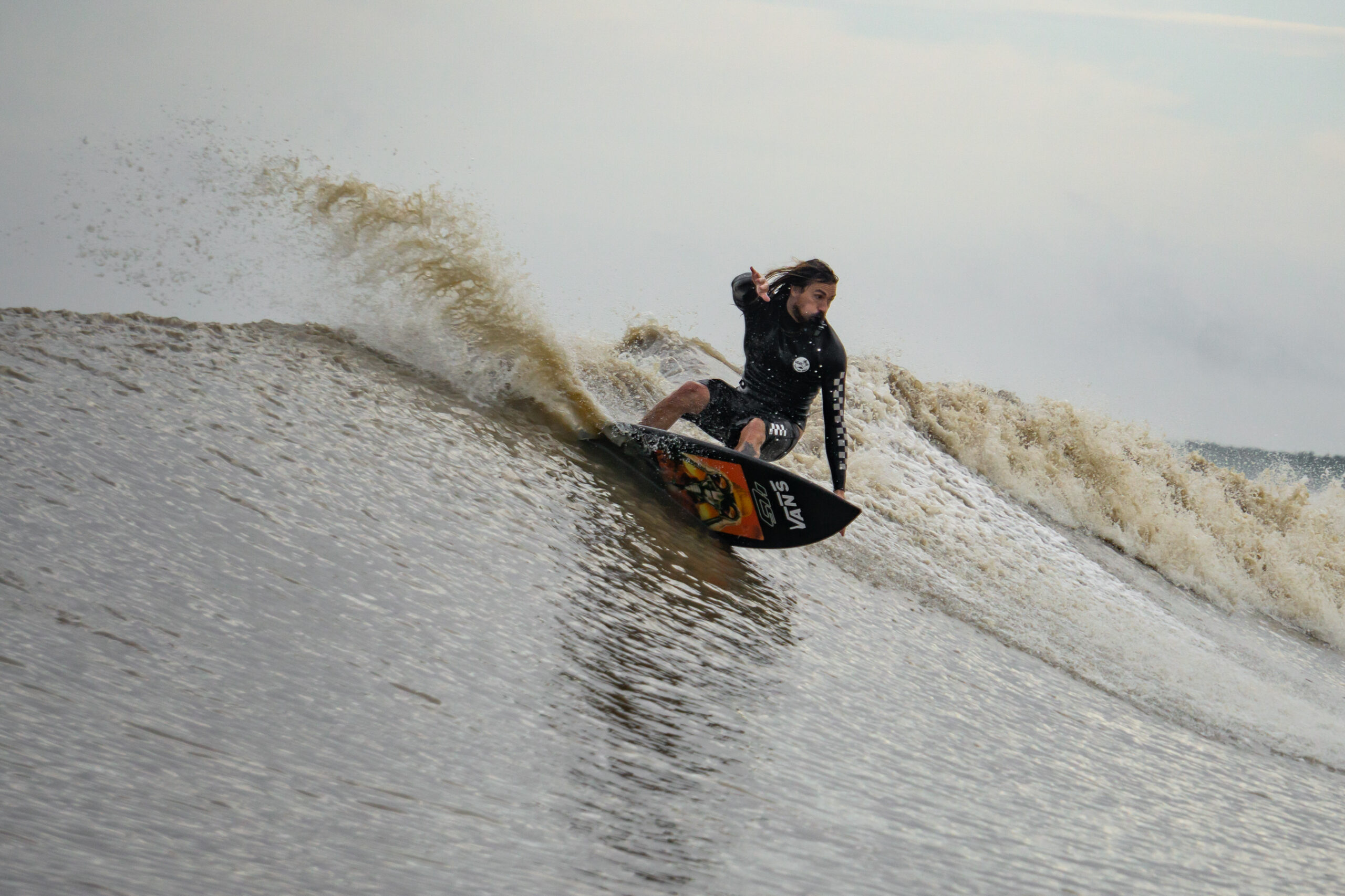 The Pororoca Gives and the Pororoca Takes Away