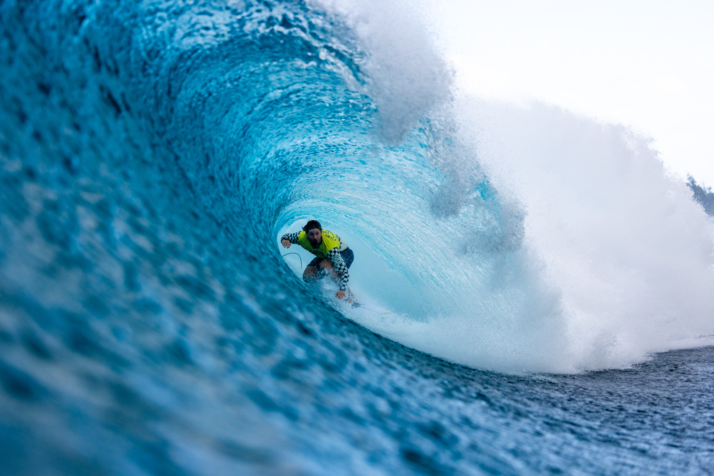 Vans Pipe Masters Finals: Everyone Stops To Watch